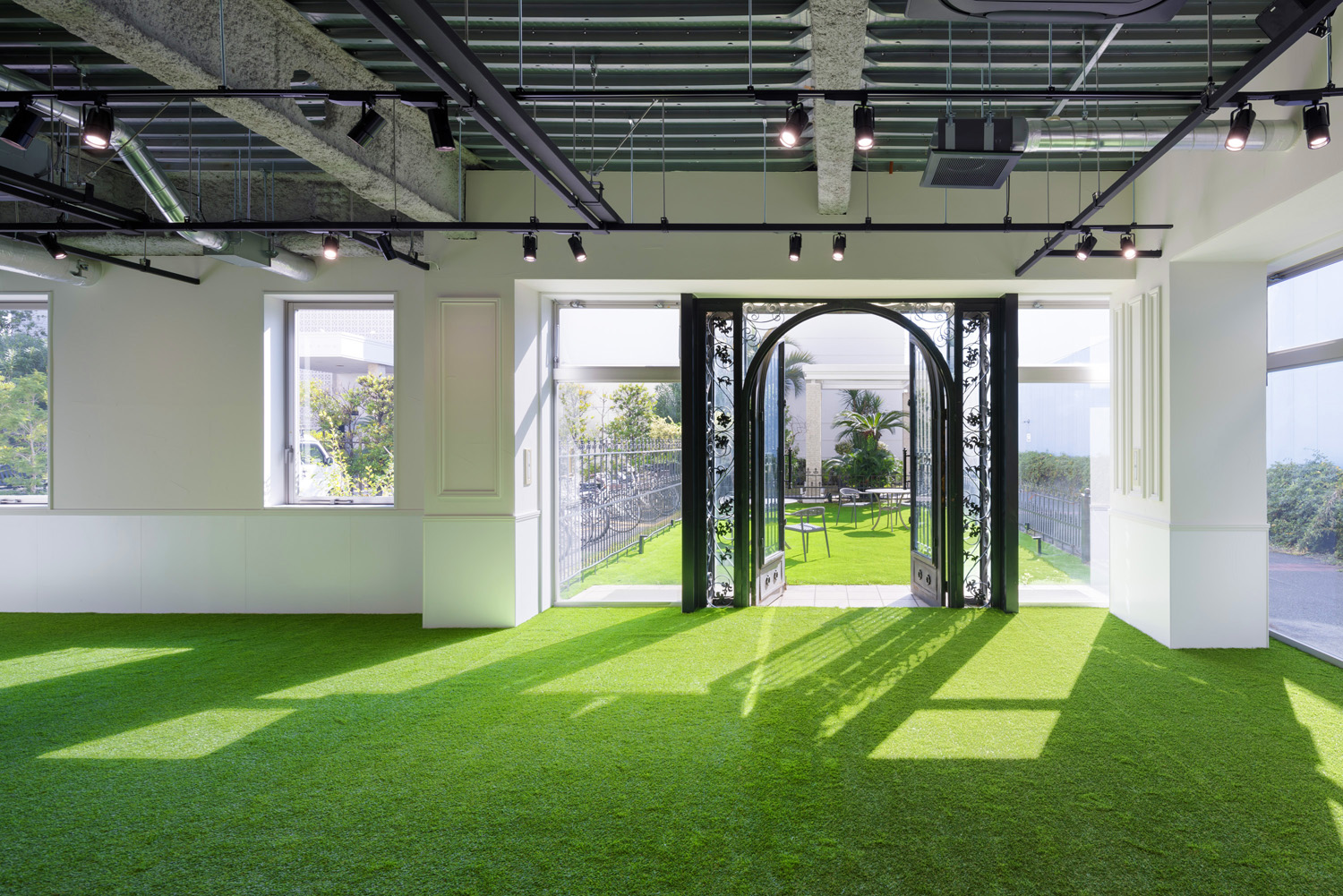 Latere Garden INSPA横浜 / 横浜 ｜ WORKS ｜ DOYLE COLLECTION